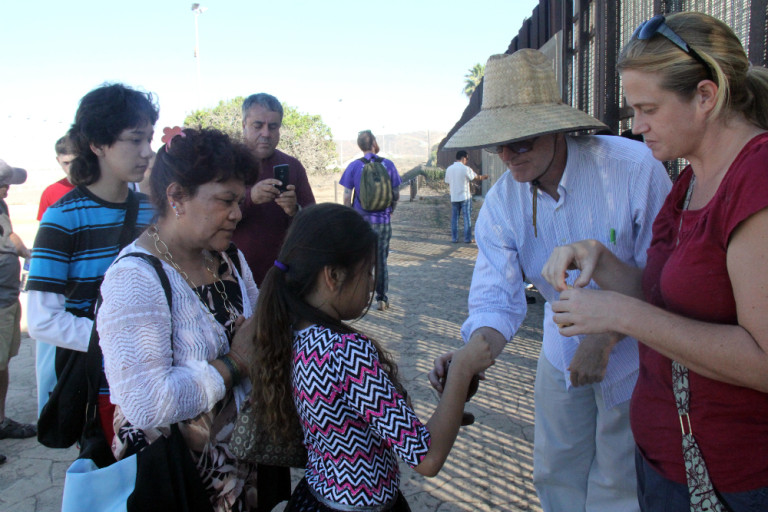 San Diego Brooke Communion – Sierra Service Project
