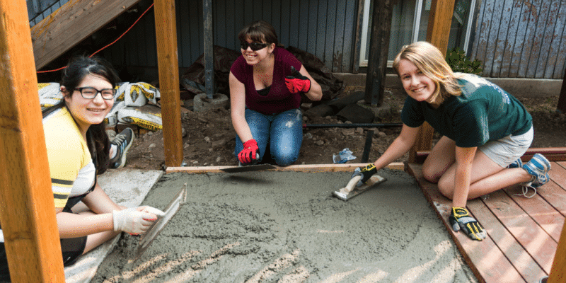 Serving Smiles – Sierra Service Project